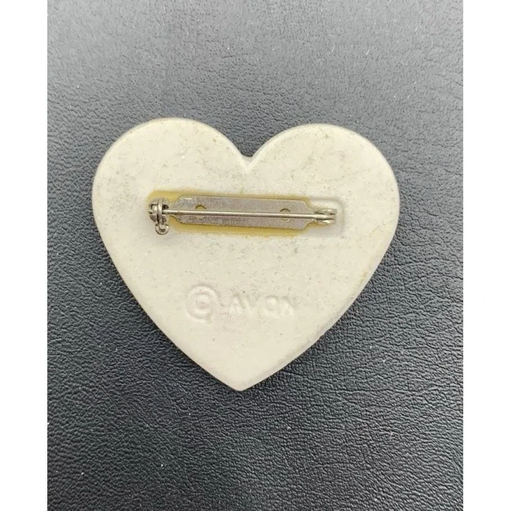 Avon | Jewelry | Vintage Avon Lily Of The Valley Heart Brooch Pin May ...